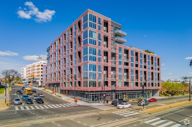 Link Apartments® H Street - Washington, DC | ForRent.com