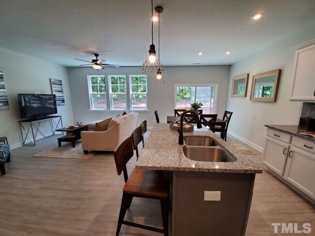 133 Orvis Drive- Bev Roberts Rentals and p... - House Rental in Holly ...