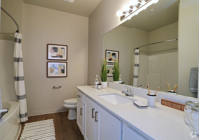 Evergreen Village at Delta Ridge Apartments For Rent in Eugene, OR ...