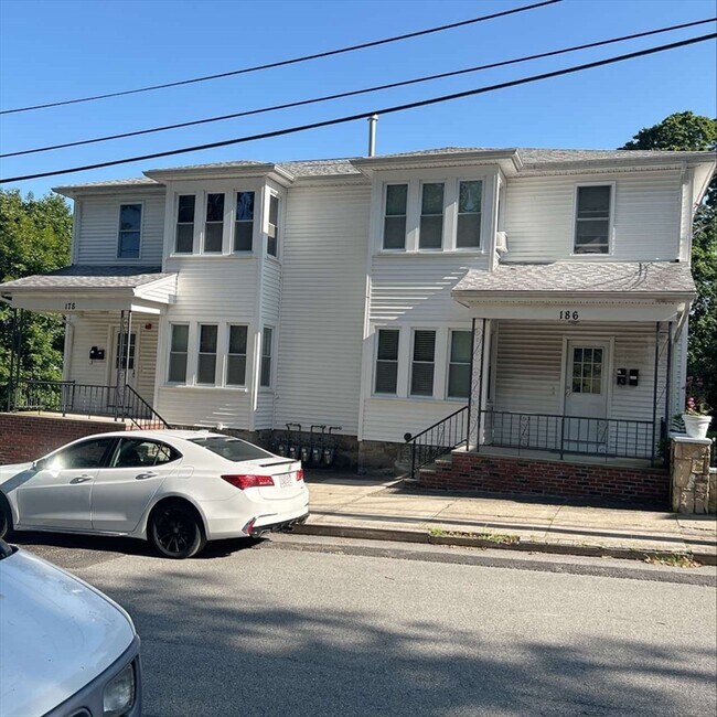 186 Hood St Unit 2E - Fall River, MA | ForRent.com