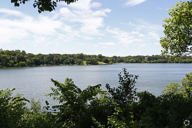 Lake Susan Apartments For Rent in Chanhassen, MN | ForRent.com