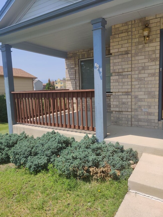 Beautiful 4 Bedroom Ranch Style Home Avail... - House Rental in ...