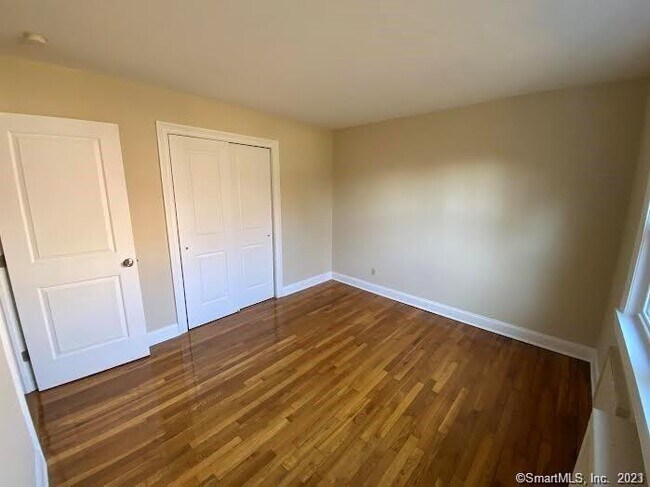 44 Blachley Rd Unit g - Condo for Rent in Stamford, CT | ForRent.com