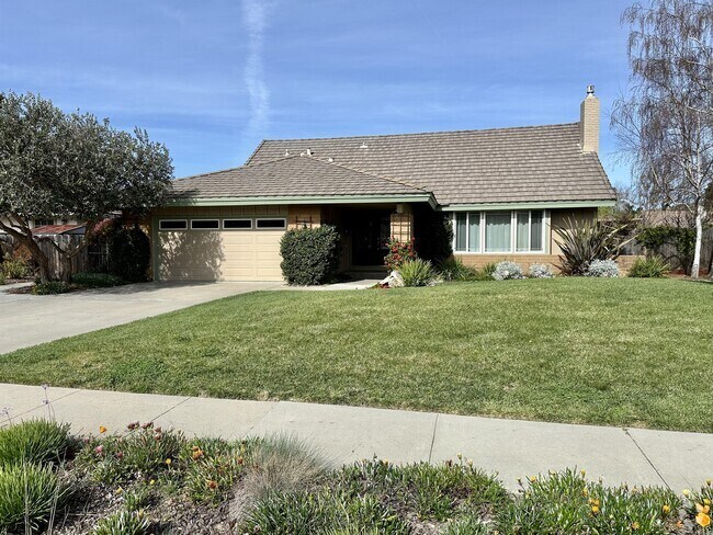 Houses for Rent in Salinas CA - 13 Houses | ForRent.com