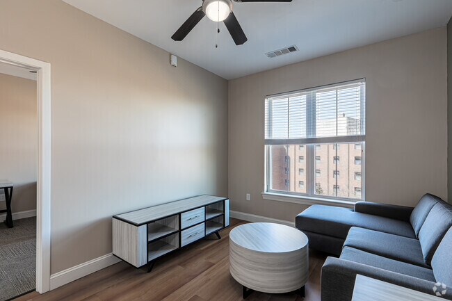 University of Connecticut | Off-Campus Housing Search