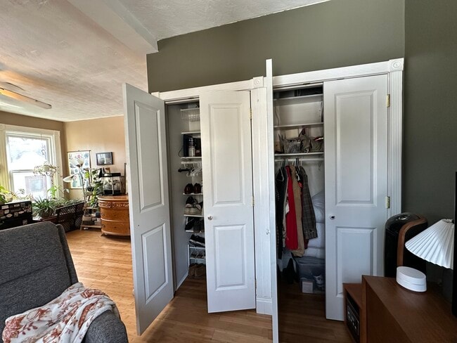 1781 William Howard Taft Rd Off-Campus Housing, Cincinnati, OH