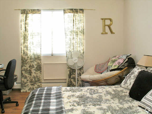 Lion's Gate Apartments | Penn State University | Off-Campus Housing Search