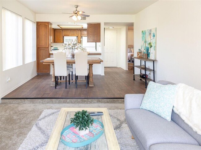 Edgewater Isle Apartments and Townhomes For Rent in Hanford, CA ...