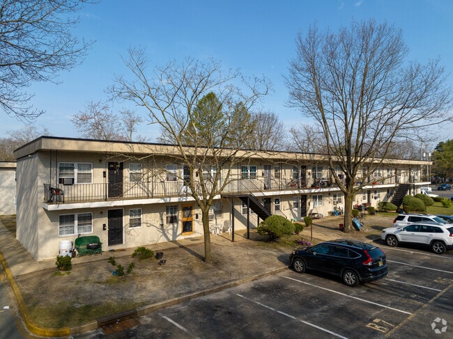 Pinewood Estates Apartments - Brick, NJ | ForRent.com