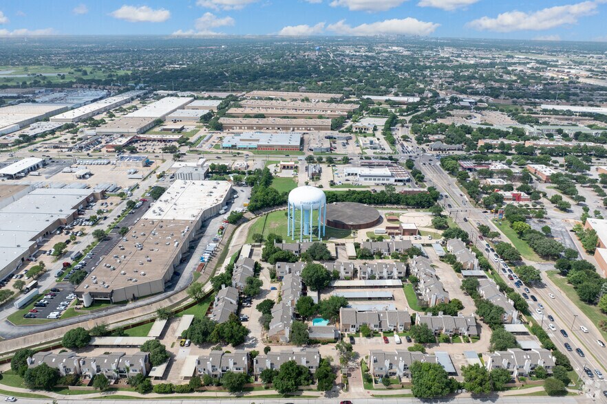 Brookhaven Village | Dallas, TX | ForRent.com