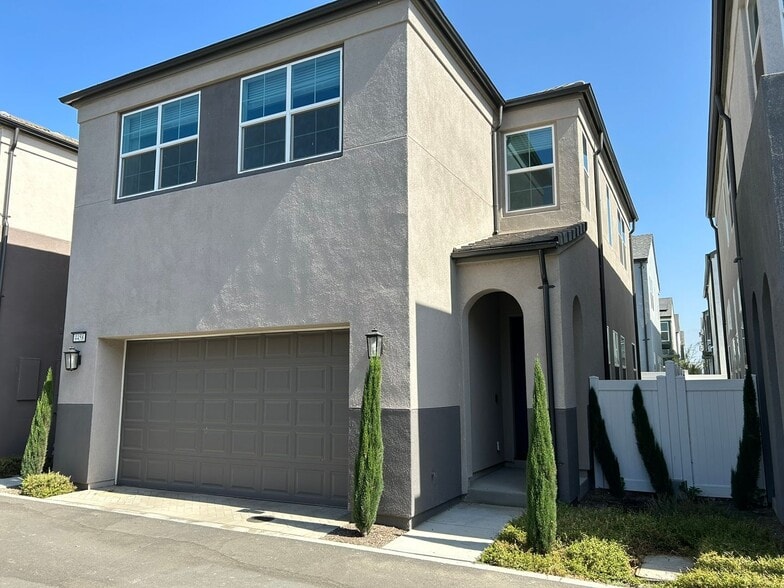 4458 S Grant Pso - House for Rent in Ontario, CA | ForRent.com