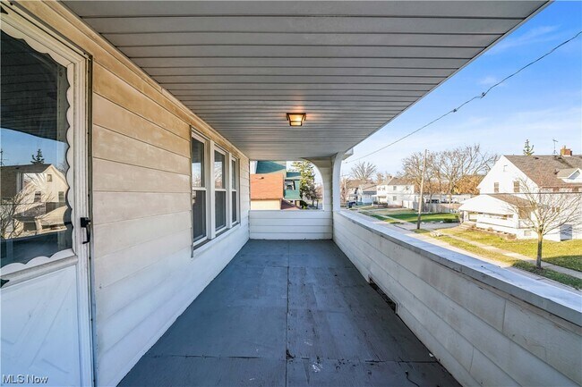 3598 E 143rd St Apartment Unit UP - Cleveland, OH | ForRent.com