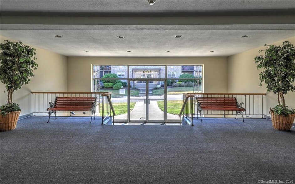 300 Meadowside Rd Unit 108 - Condo for Rent in Milford, CT | ForRent.com