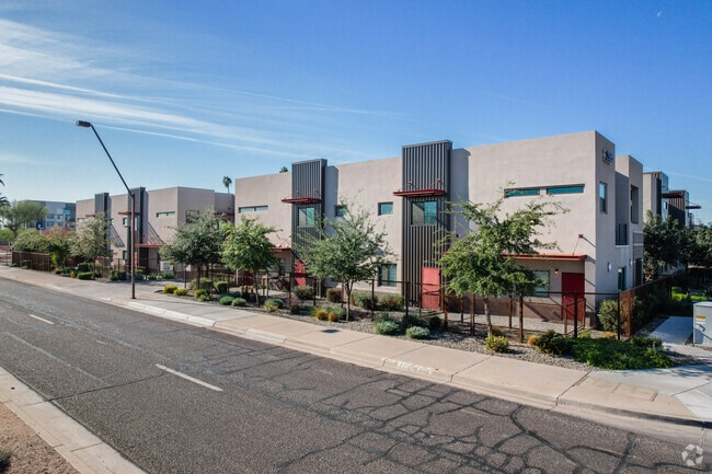 The Howe Apartments - Townhomes for Rent - Tempe, AZ | ForRent.com