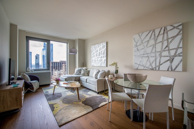 New York University | Off-Campus Housing Search