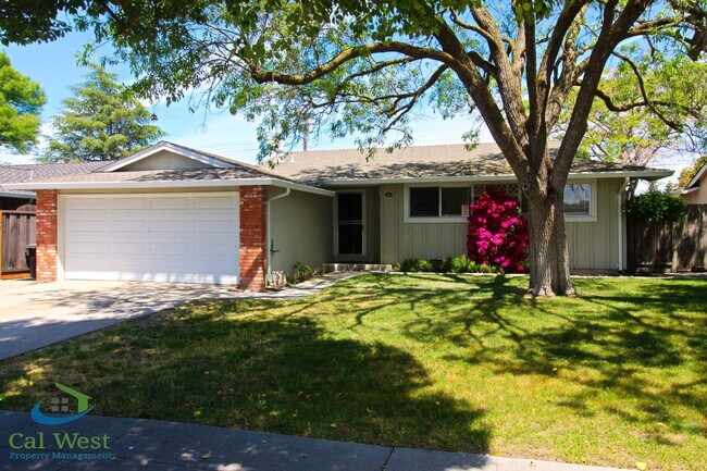 $3595 - 3 Bedroom 2 Bath Home with Remodel... - House Rental in San ...