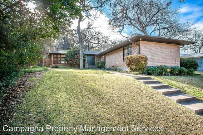 Houses for Rent in Dallas, TX | ForRent.com