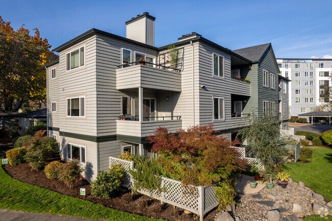 Heron Pointe Apartments - Portland, OR | ForRent.com