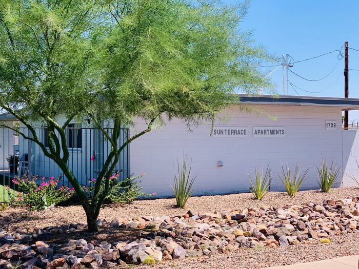 1709 N 25th Pl Unit 01 - Apartment for Rent | Phoenix, AZ | Starting at ...