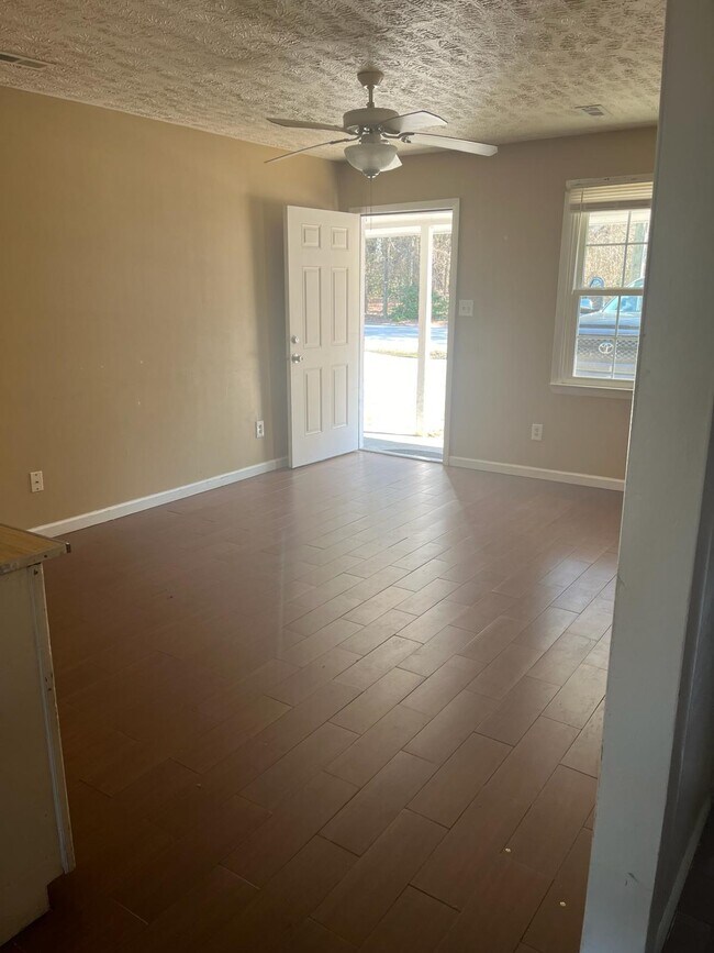 216 Preston Ave Apartment - Fayetteville, NC | ForRent.com 216 Preston Ave Apartment - Fayetteville, NC | ForRent.com