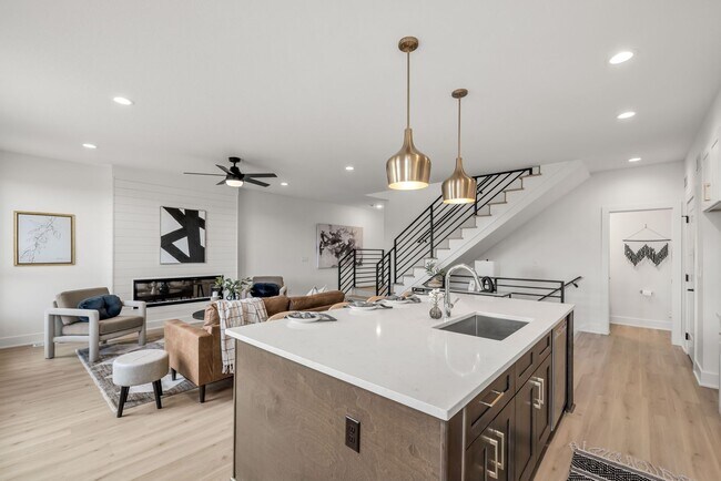 Echo View Townhomes Unidad 9352 Brooks Place - Norwalk, IA | ForRent.com