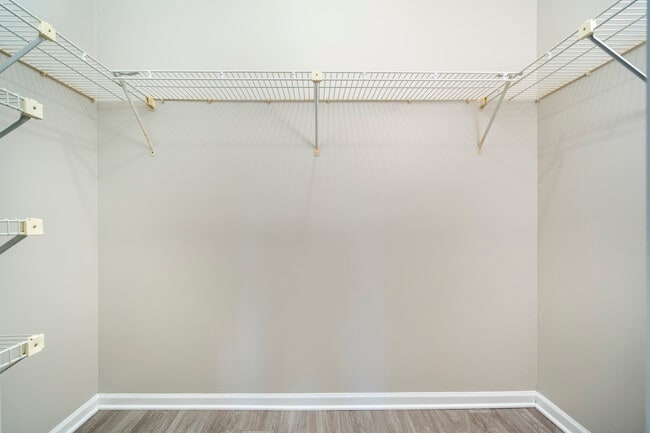 Clover Ridge East Apartments For Rent in Palatine, IL | ForRent.com